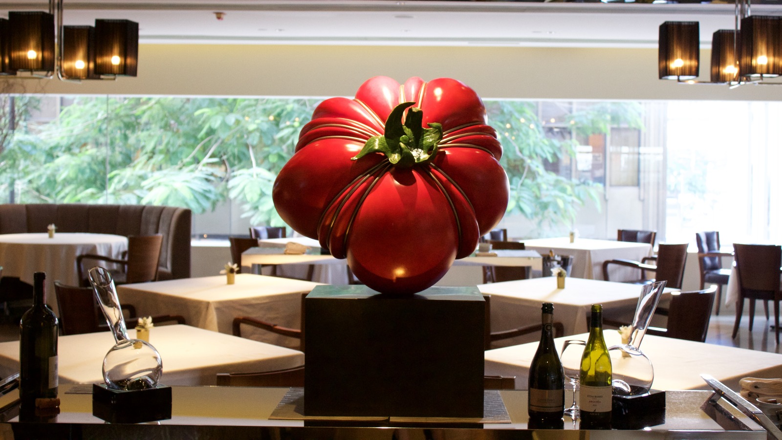 The Only Italian 3-Star Michelin Restaurant That's Not Located In Italy