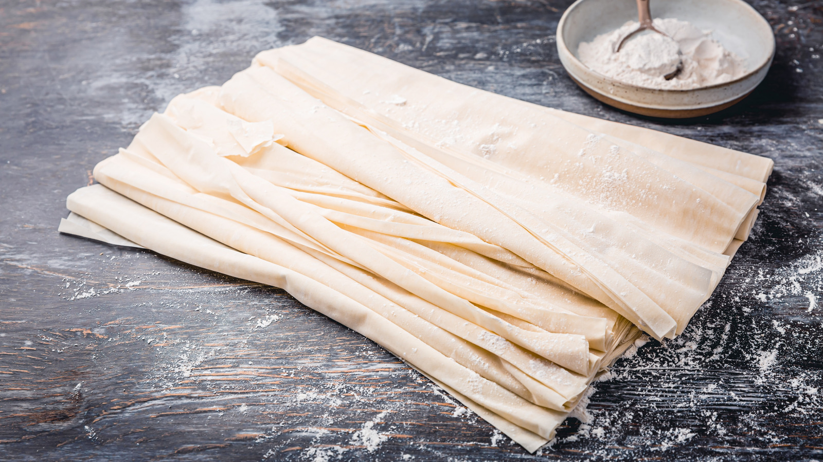 Everything Seasoning Is All Your Phyllo Crackers Will Ever Need