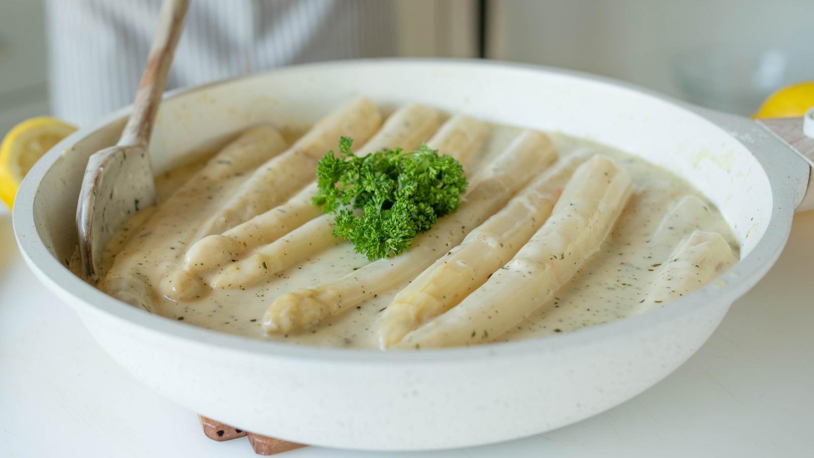 The Origins Of Bechamel Sauce Trace Back To Italy's Catherine De Medici