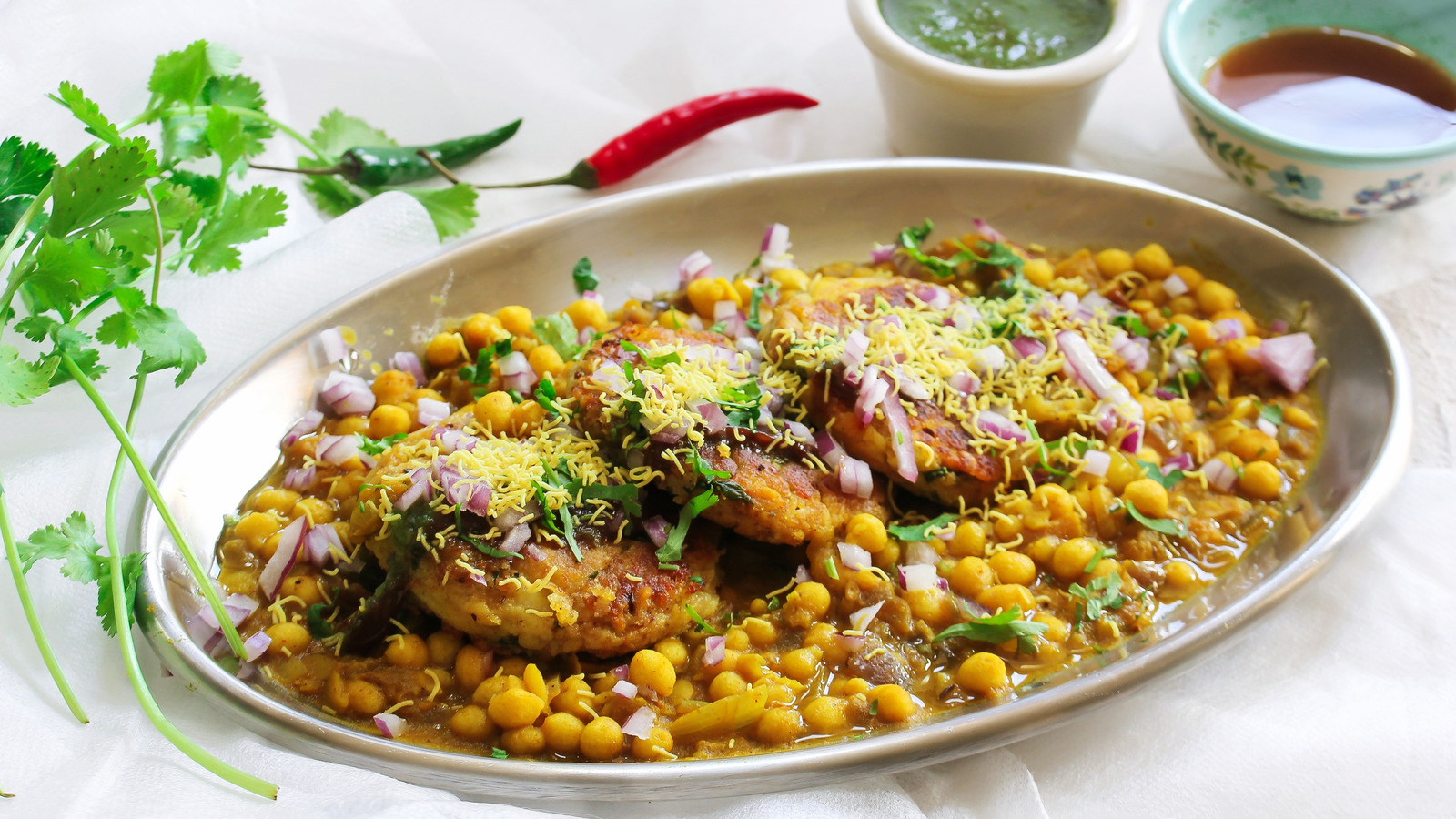 The Popular Indian Street Food That Makes Potato Patties The Star