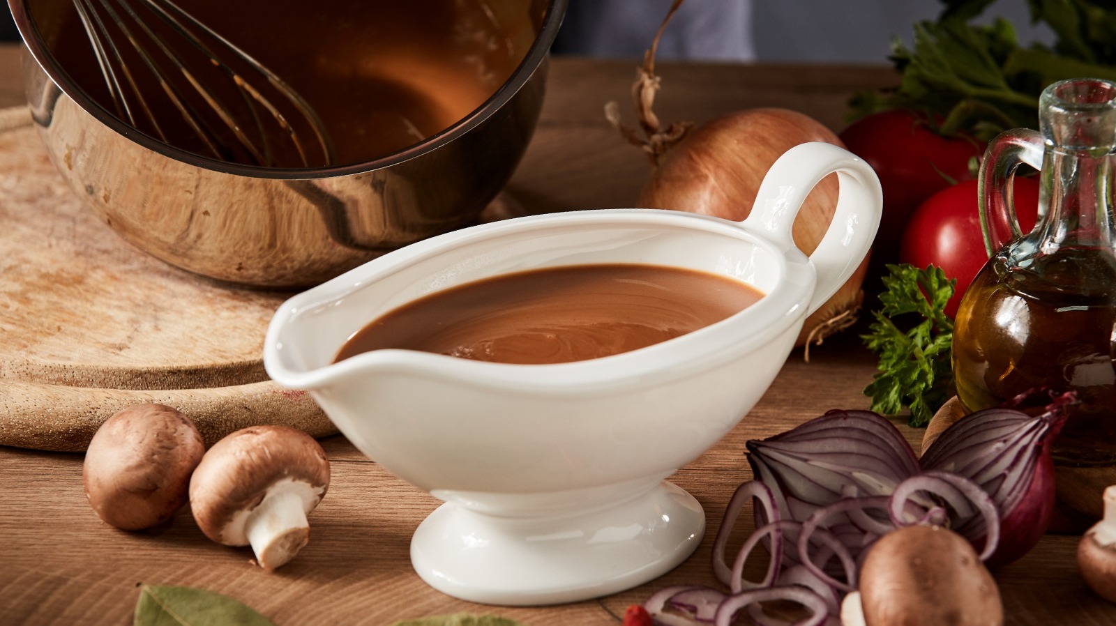 The Proper Way To Season Your Gravy When Adding A Boozy Kick