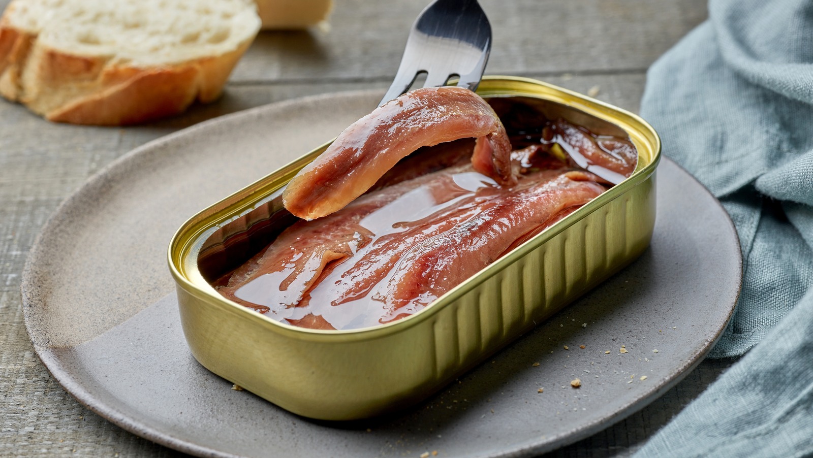 The Reason Your Canned Anchovies Are A Mushy Mess