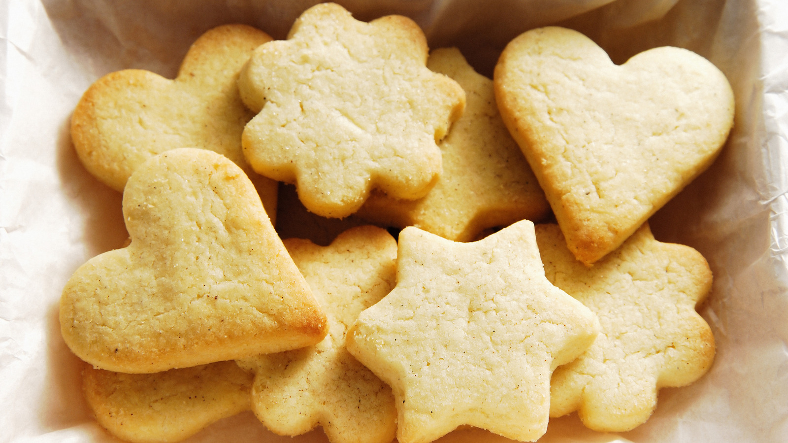 Season Shortbread Crackers With Ranch Powder For A Flavor Makeover