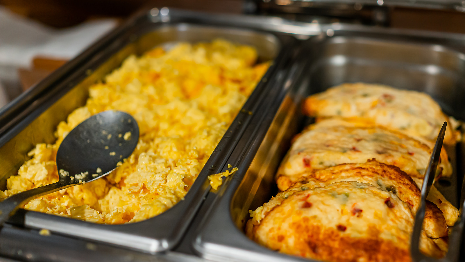 Why You Might Want To Think Twice About Eating Scrambled Eggs From A Hotel