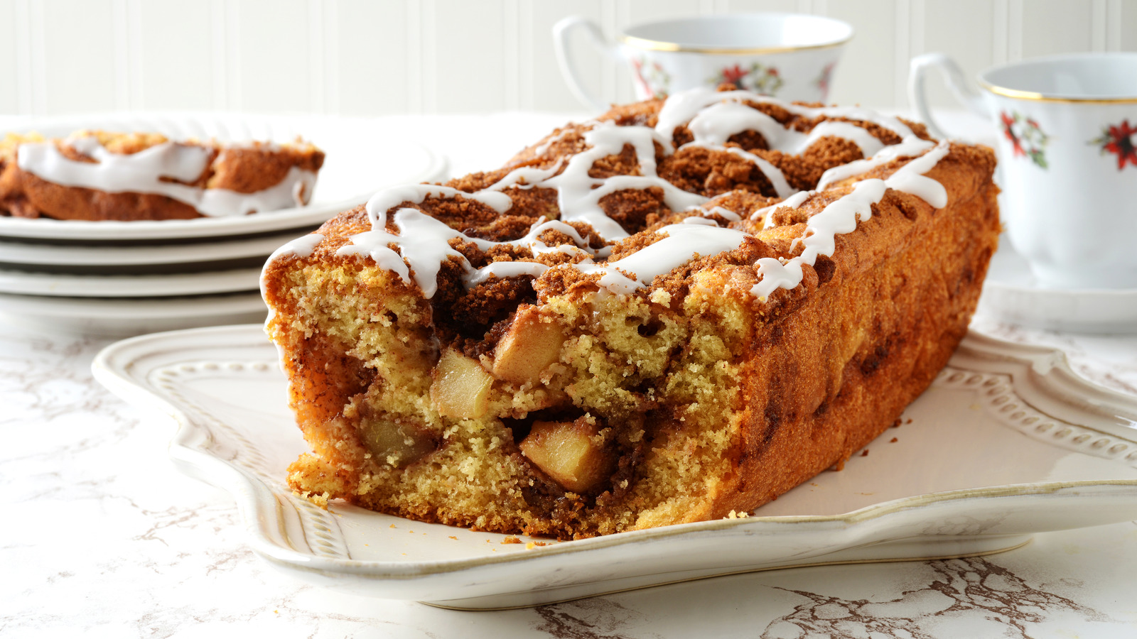 The Secret To Maximizing The Flavor Of Your Apple Cider Coffee Cake