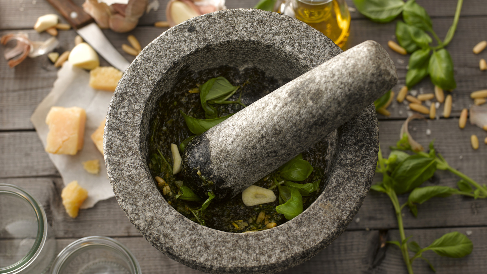 Here's How To Make A Cheap (But Efficient) Mortar And Pestle