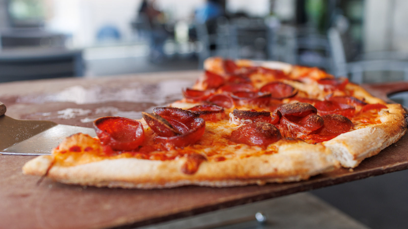 The Simple Trick For Cutting Frozen Pizza Without A Slicer