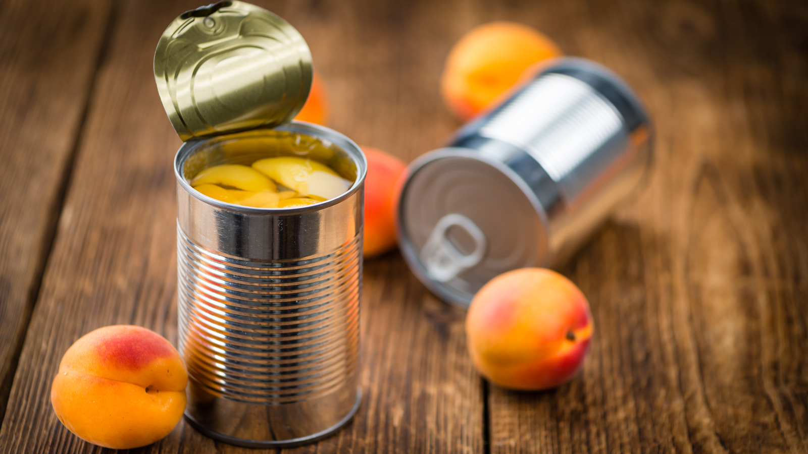 Citrus Juice Is The Key For Fixing Canned Fruit That's Too Sweet