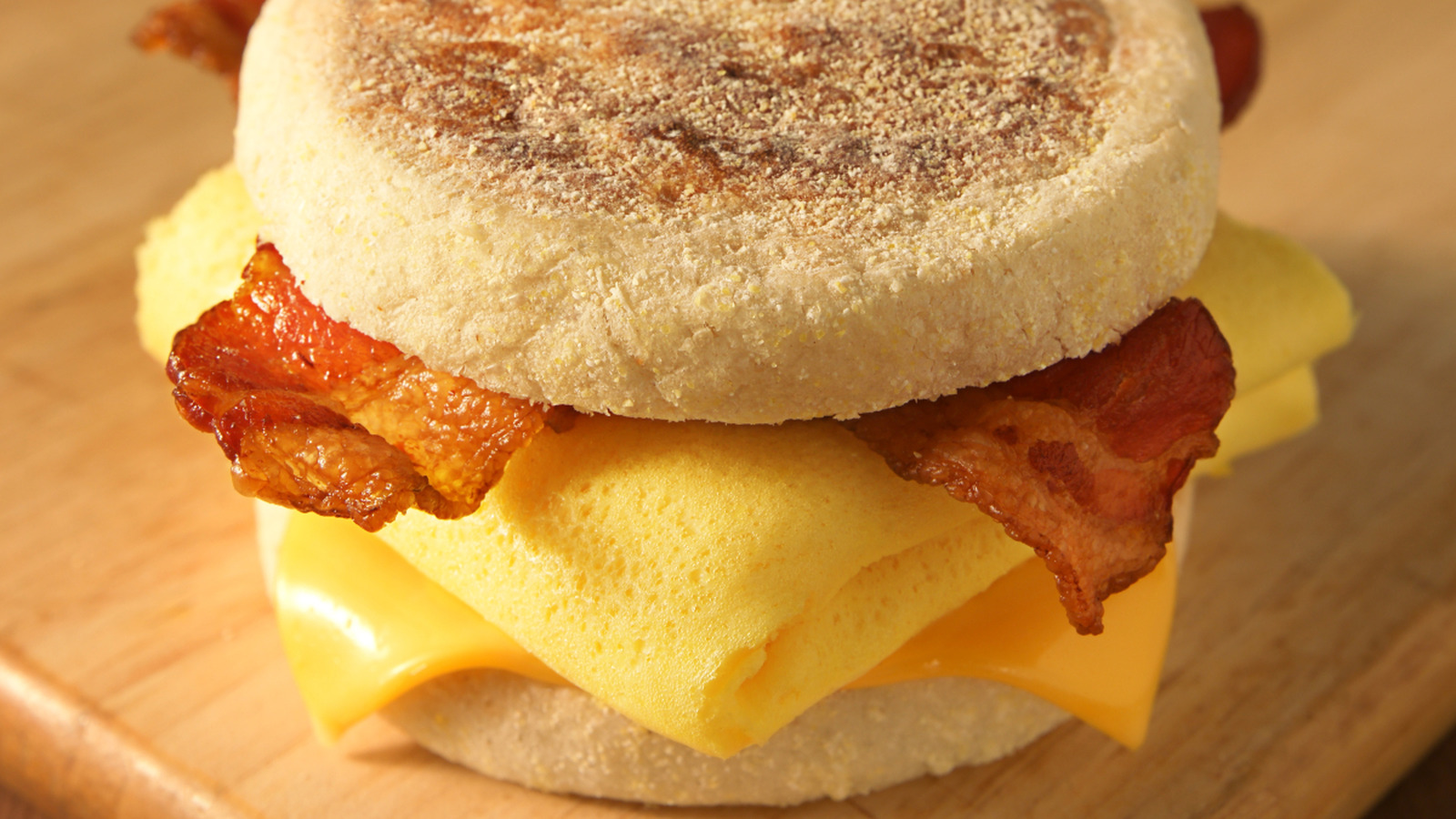 Transform Your Vegan Breakfast Sandwich With Smoky Tofu
