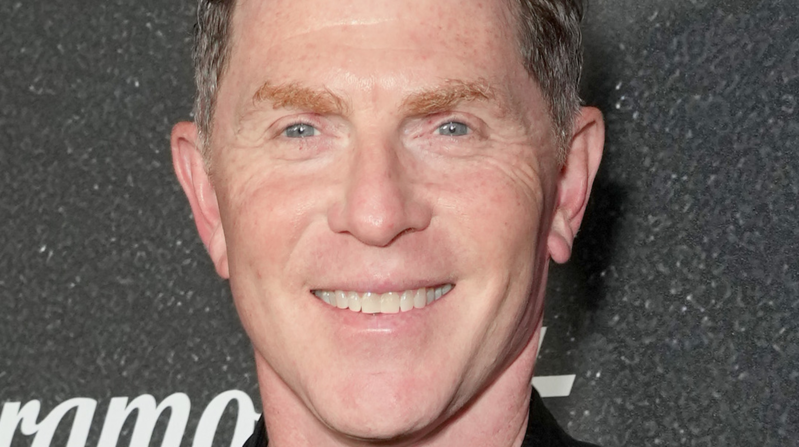 The Snack Food That Gives Bobby Flay's Signature Burger A Serious Crunch
