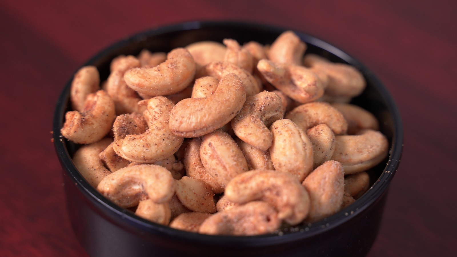 The Trick To Cooking With Cashews That Truly Brings Out Nutty Flavors