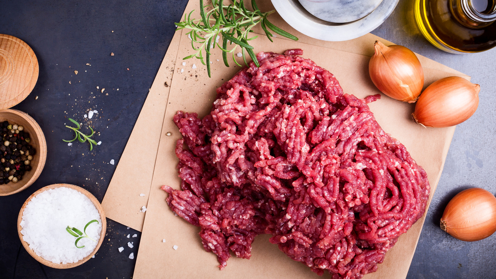 The Surefire Way To Avoid Cross Contamination With Raw Ground Beef
