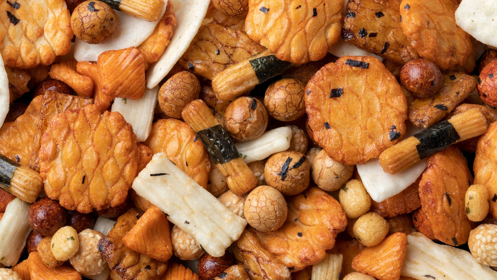 Senbei Are The Japanese Snack Crackers That Date Back To The Tang Dynasty