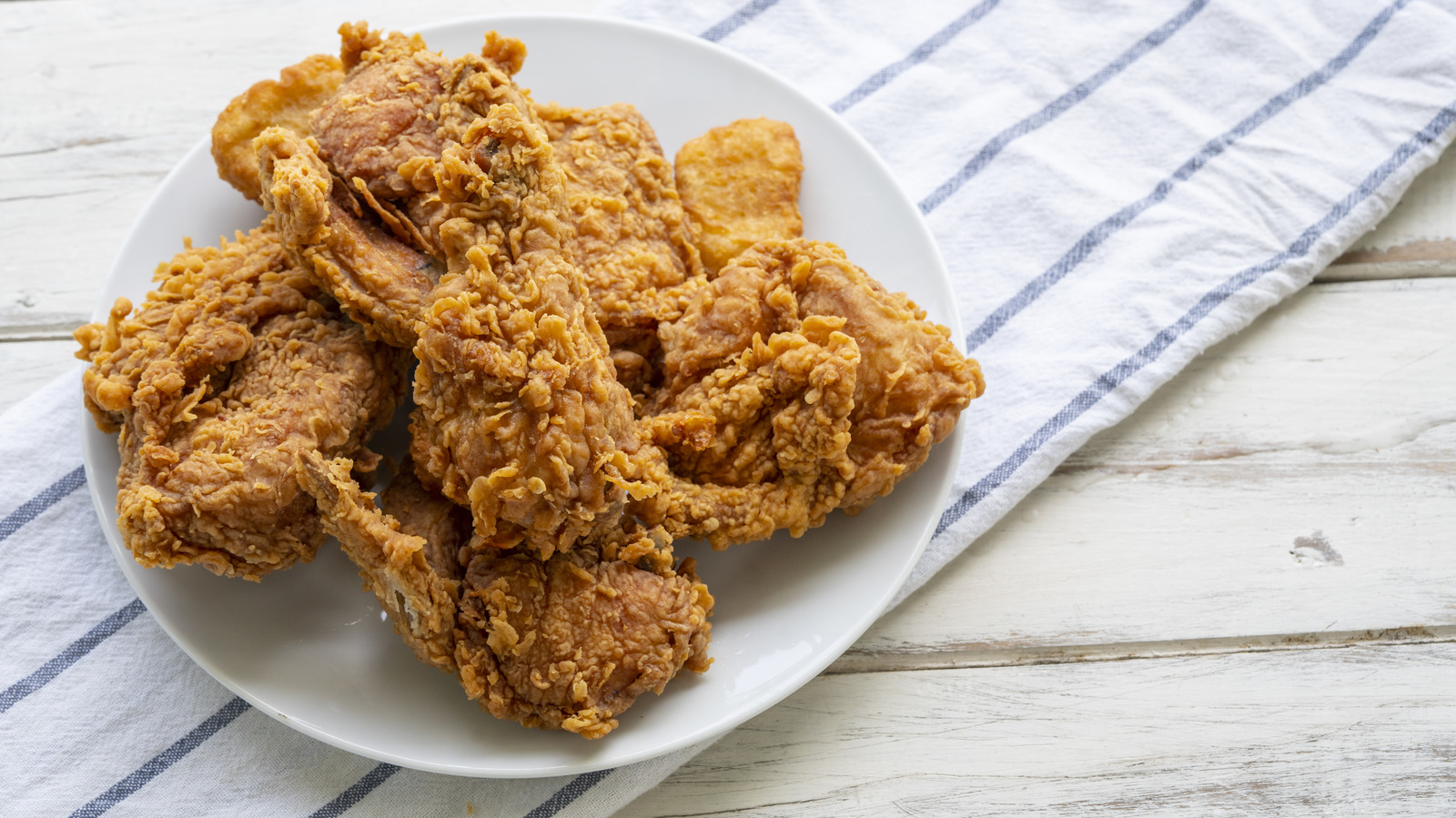 Does Powdered Sugar Make Crispier Fried Chicken?