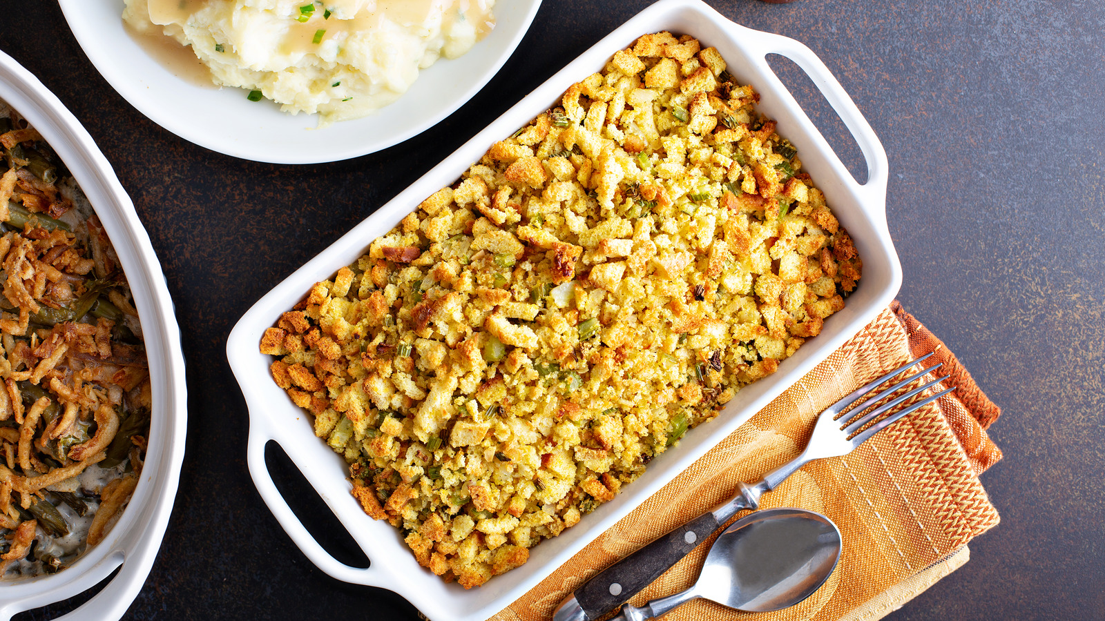 The Tasty Bread Swap That Will Elevate Your Thanksgiving Stuffing
