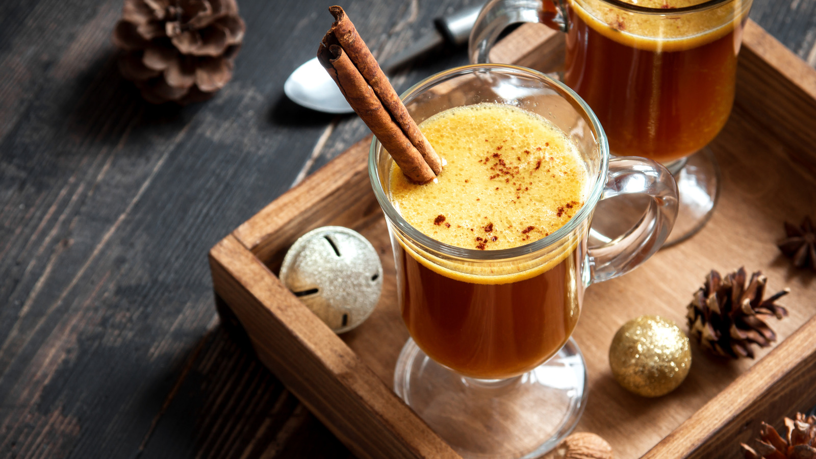 The Temperature Tip To Keep In Mind For Better Hot Buttered Rum Cocktails