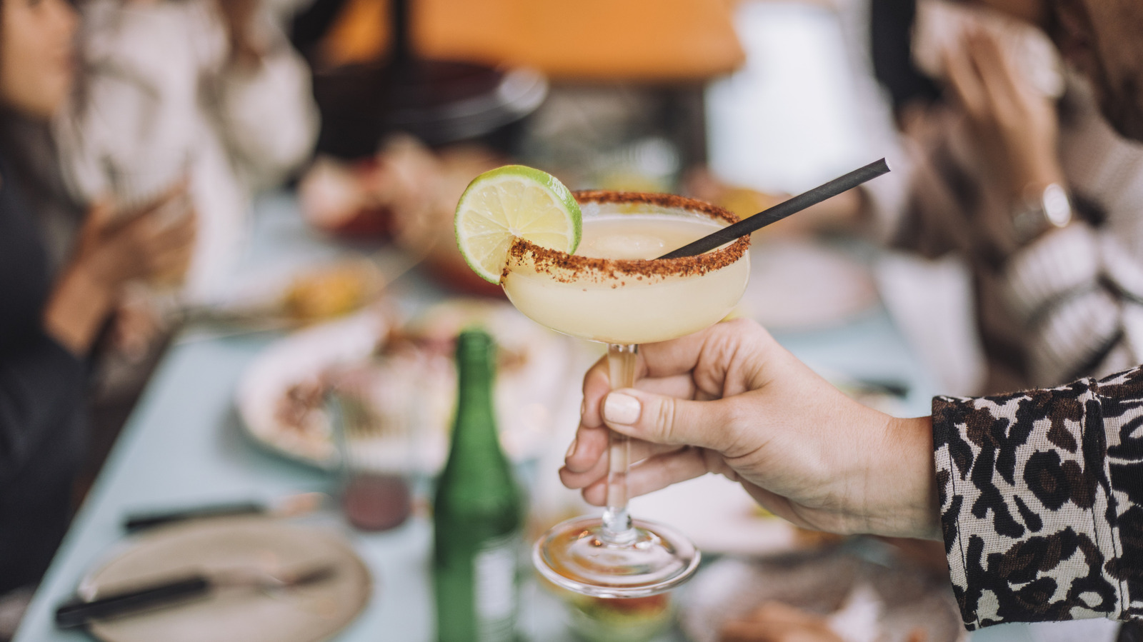 What Makes Elvelo Tequila Blanco So Perfect For Beginner Drinkers?