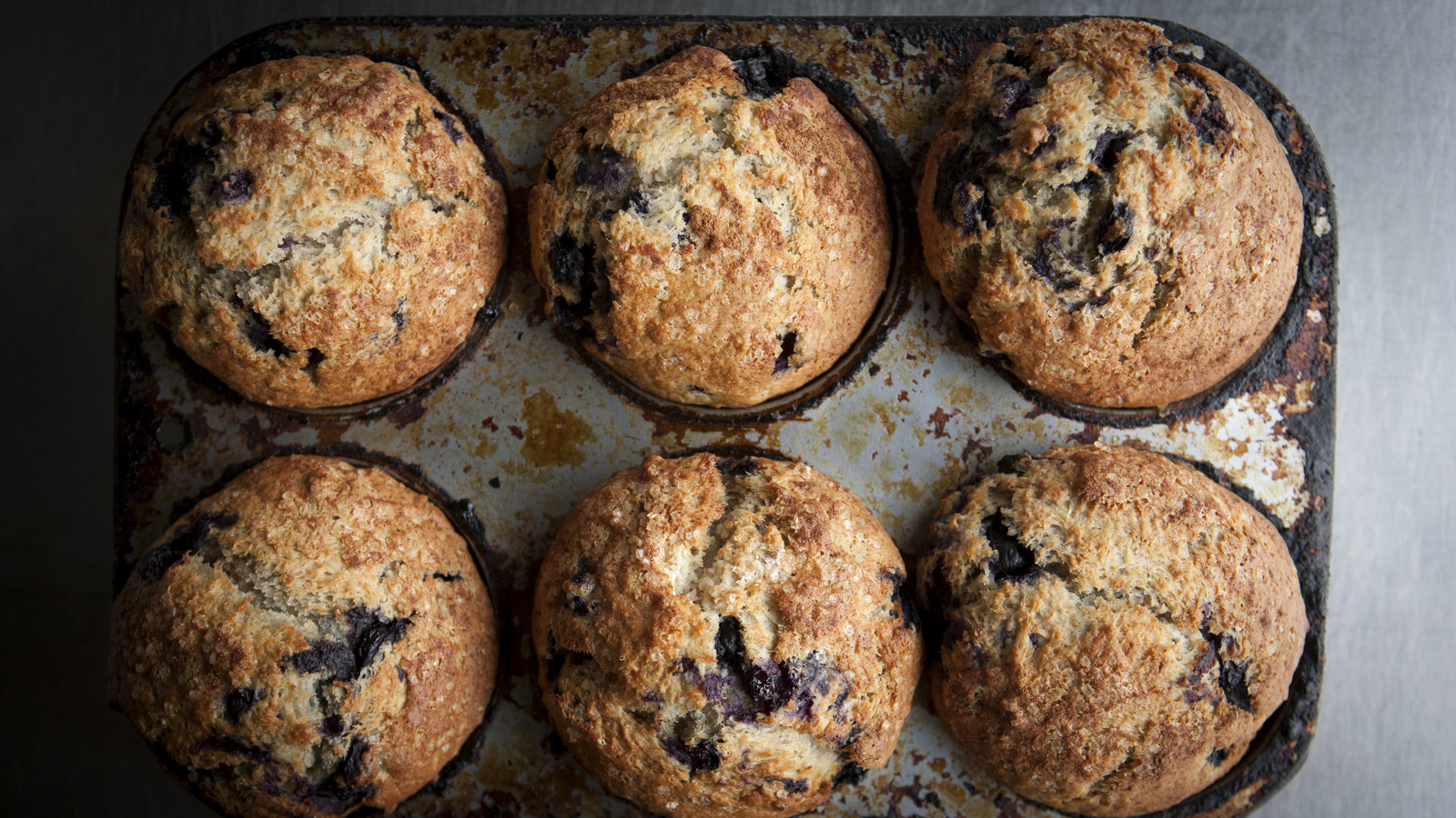 To Free Stubborn Muffins From The Pan, Enlist The Help Of A Wet Towel