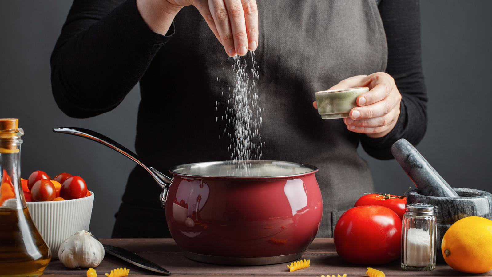 The Trick To Knowing How Much Salt You Should Add To Cooking Water