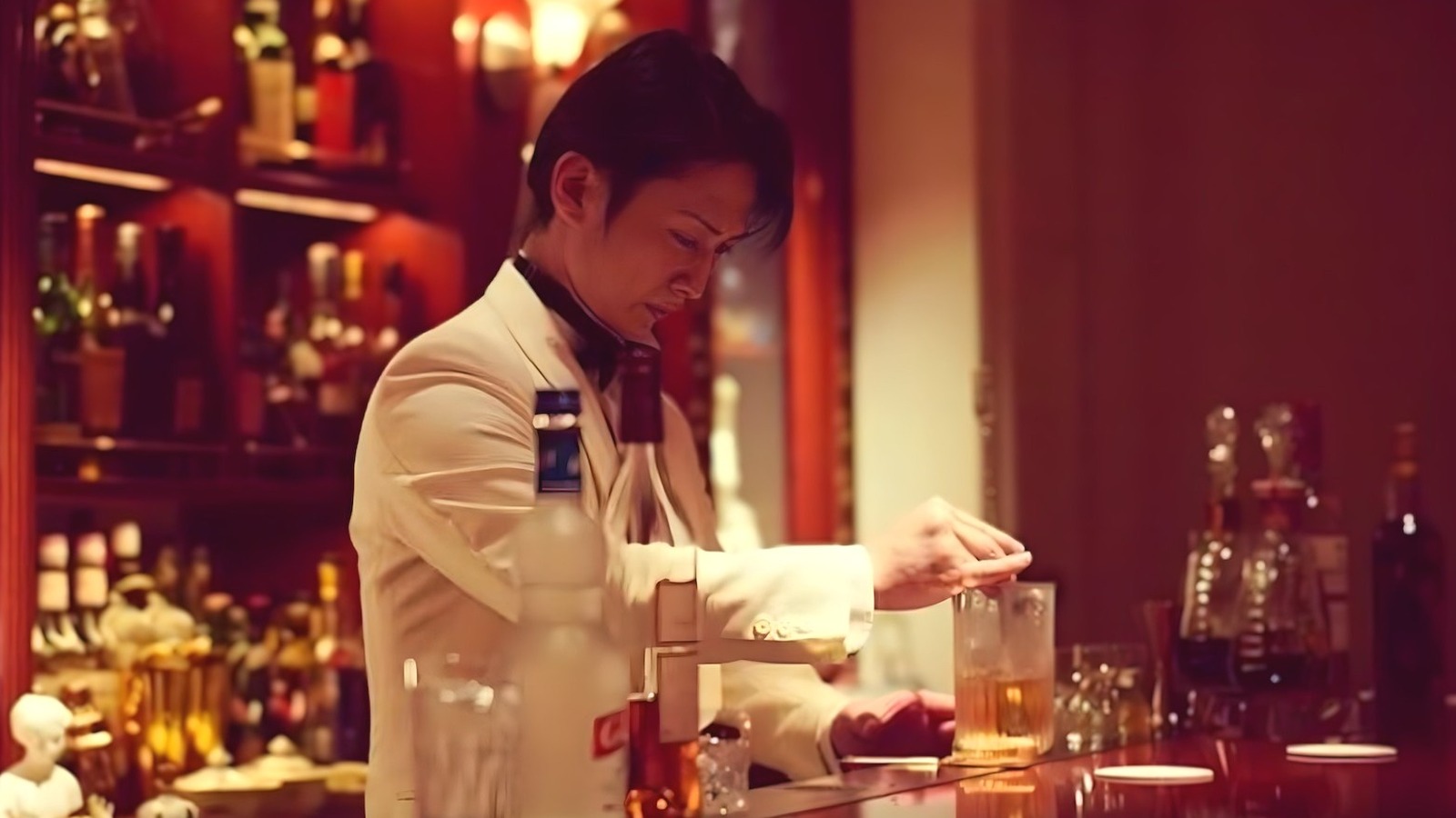 Bar Centifolia Is Tokyo's Most Theatrical Cocktail Experience