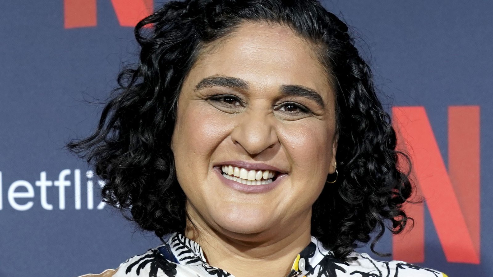 The Valuable Advice Alice Waters Gave To Samin Nosrat