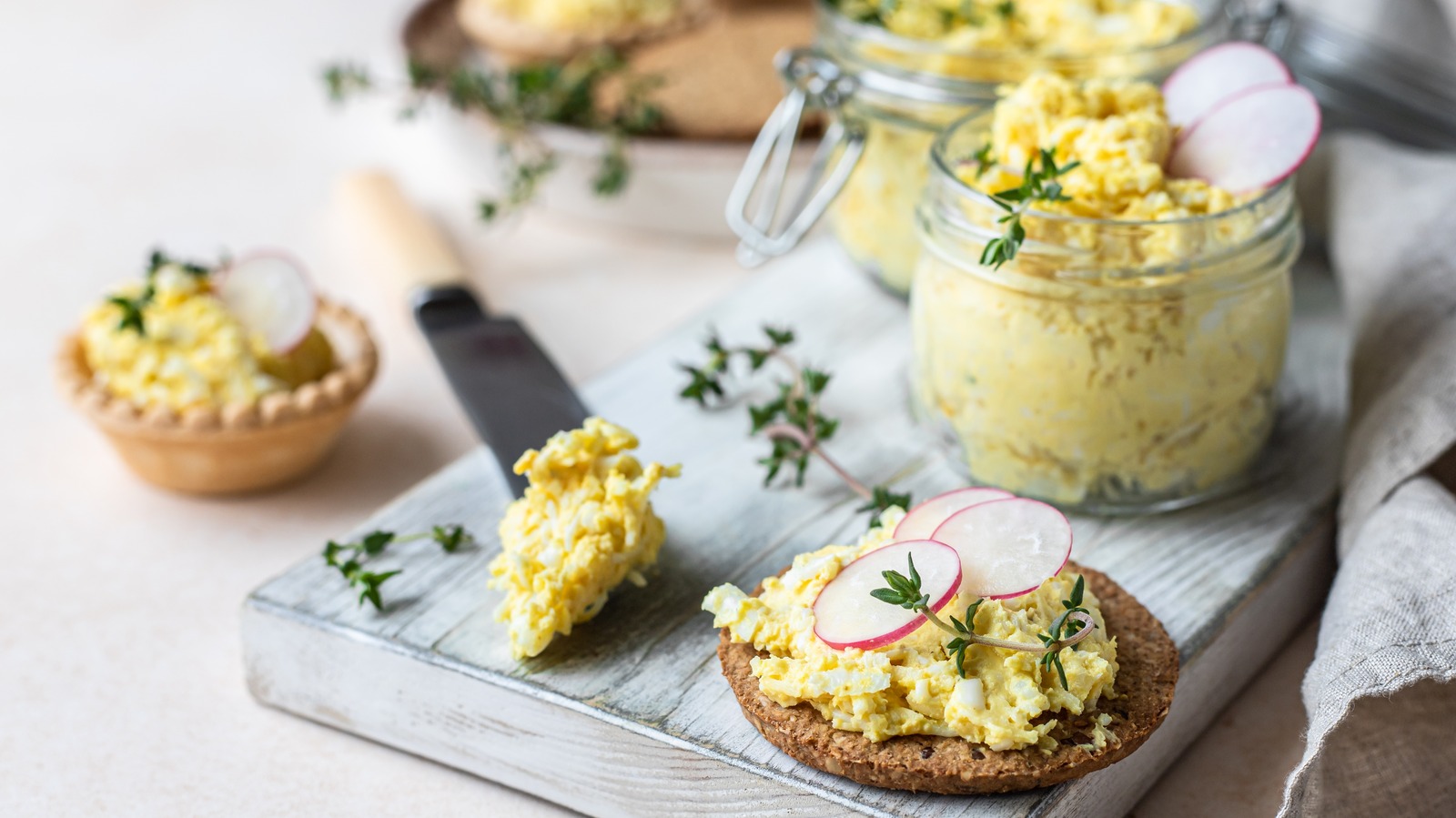This Avocado Egg Salad Tip Is Perfect For Mayo Haters