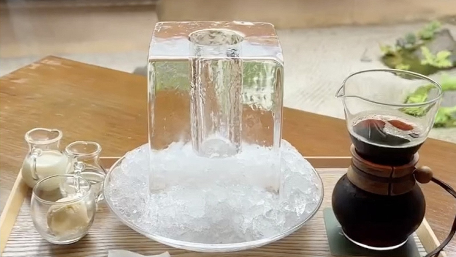 Japan's Ice Block Coffee Is A Delicious Social Media Trend