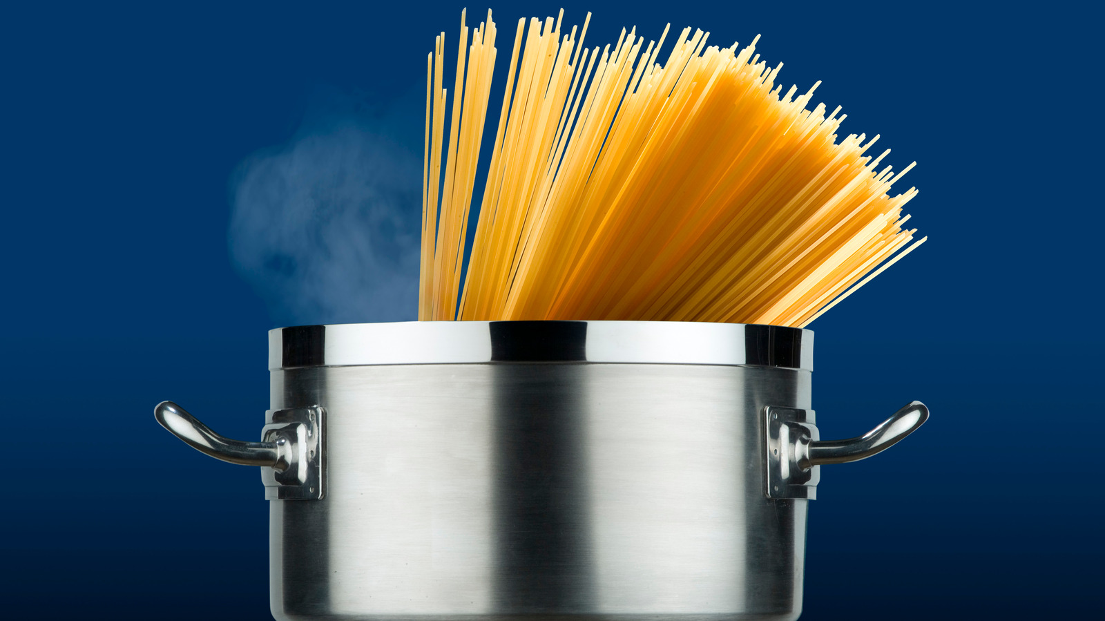 This Is The Ideal Moment To Add Dried Pasta To Water