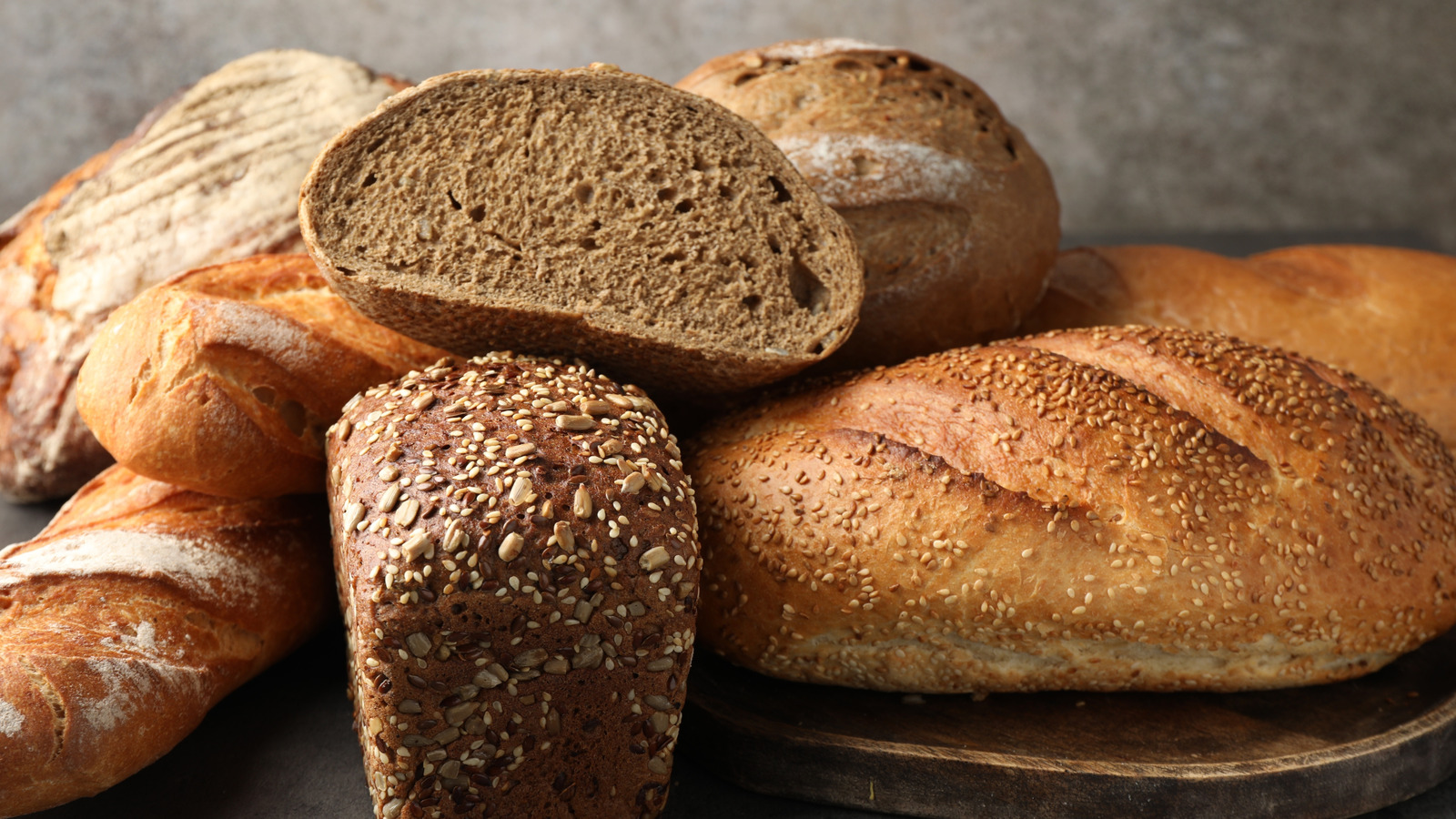 This Is The Only Cast Iron You'll Ever Need For Baking Bread