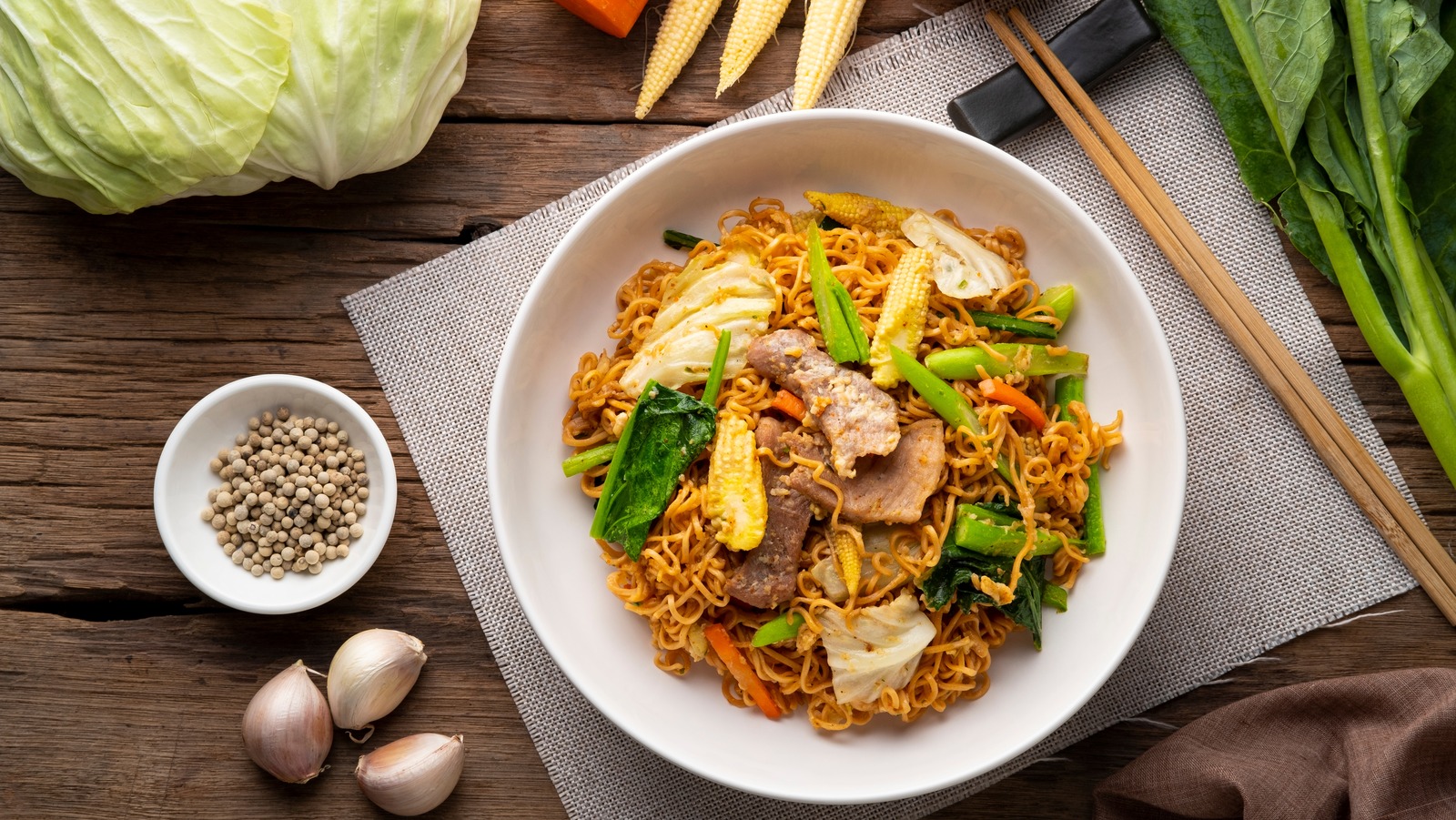 Turn A Packet Of Instant Ramen Into Stir Fry On A Budget