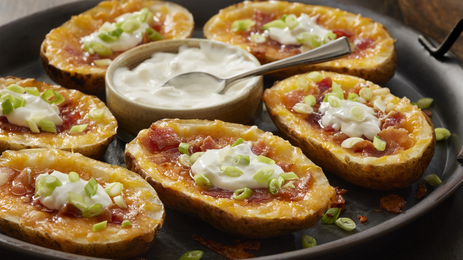 Twice-Baked Potatoes Vs Potato Skins: What's The Difference?