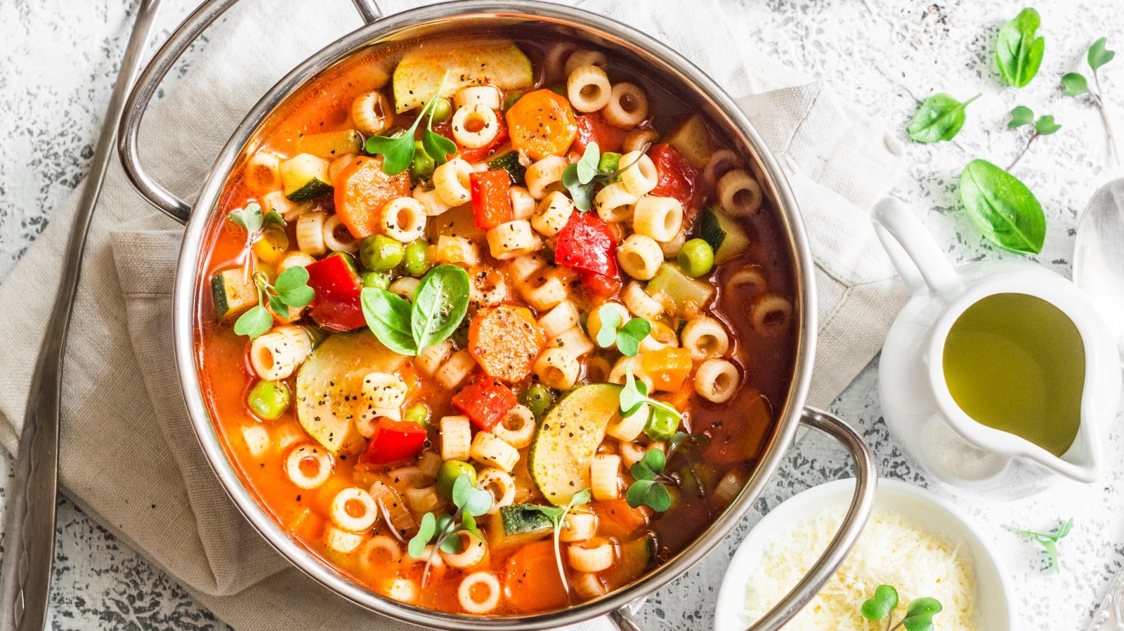 Use 2 Types Of Canned Tomatoes For The Perfect Minestrone Soup