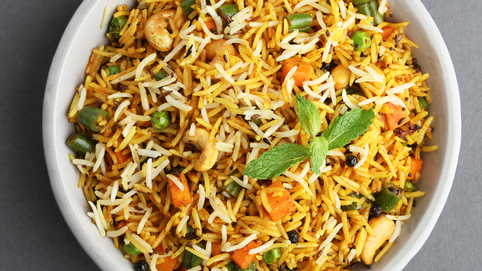 Use Unflavored Oil When Cooking Basmati Rice To Highlight Its Fragrance