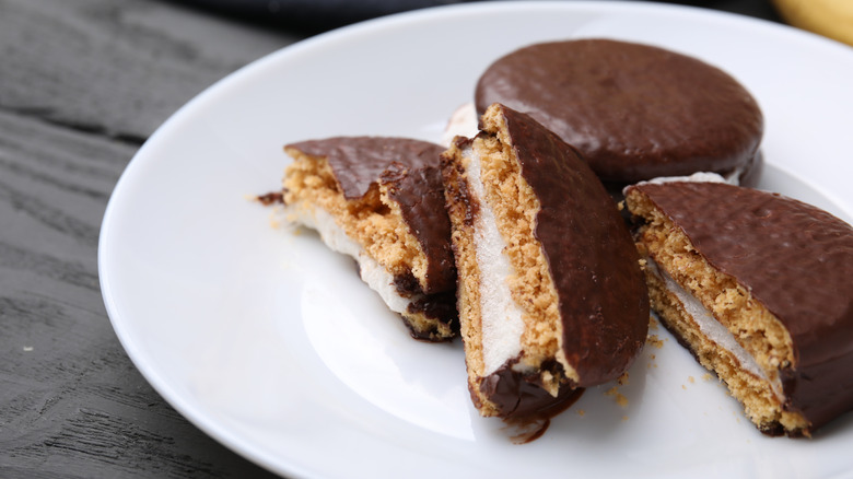 Walmart And Dollar Tree Sell This Hard-To-Find Moon Pie Flavor