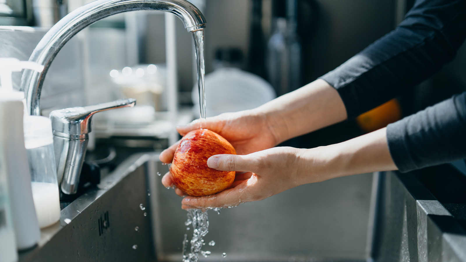 Washing Your Fruit May Not Be Enough To Avoid Pesticide Consumption
