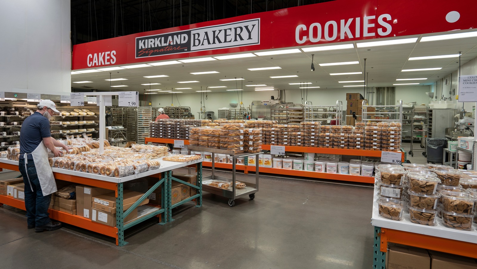 Why The Rustic Italian Loaf Is The Absolute Best Bread At Costco