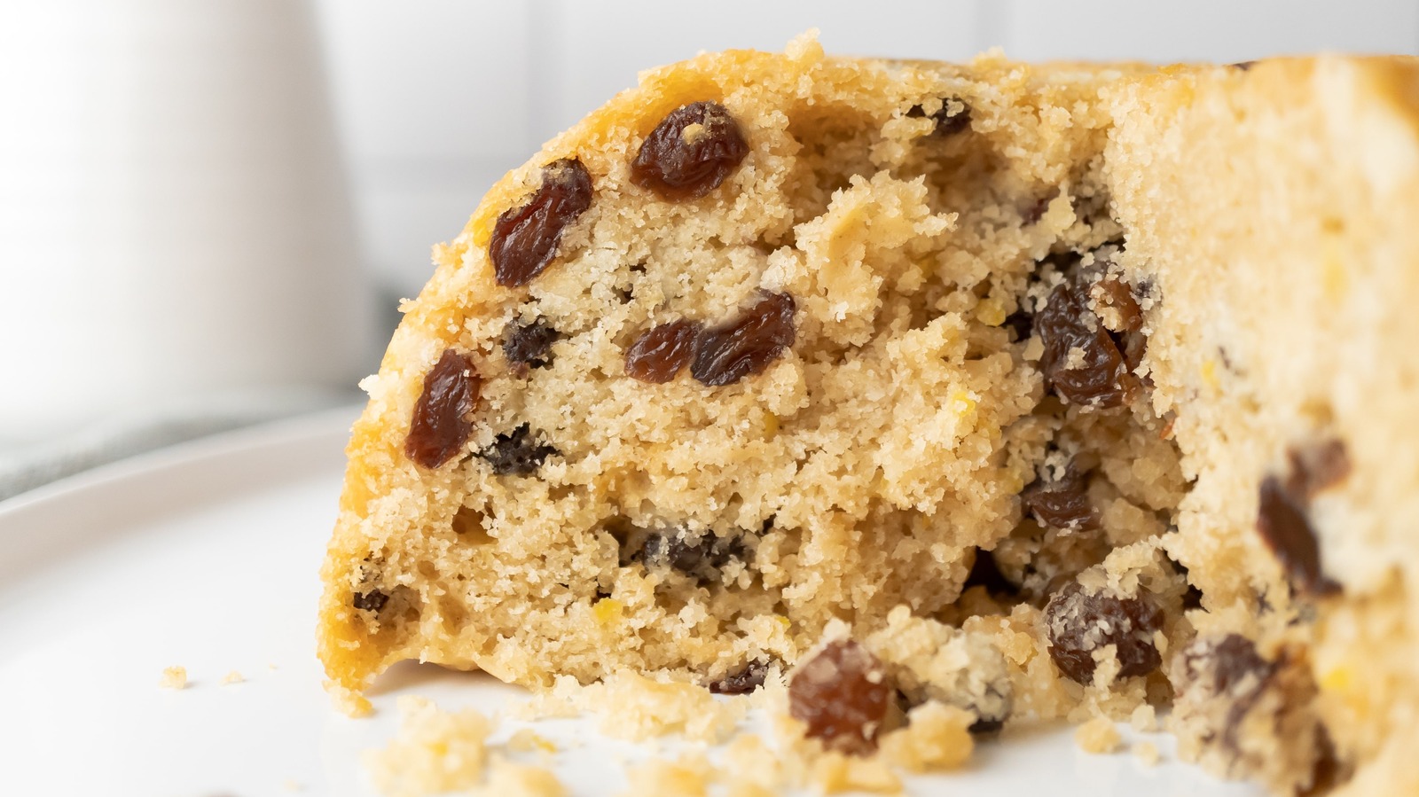 What Exactly Is Spotted Dick Pudding And What Does It Taste Like?