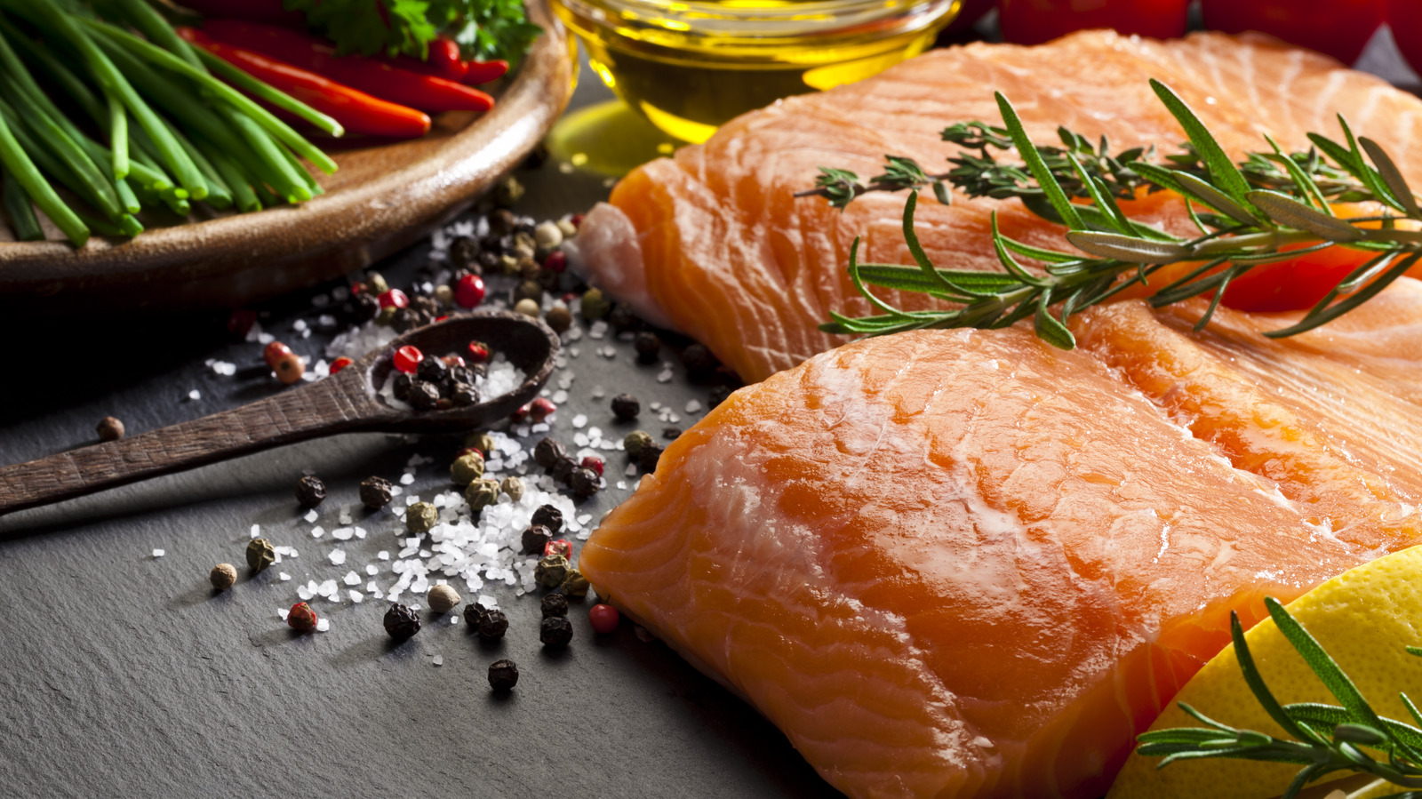 What It Means When You See Gaps In The Flesh Of The Fish You're Buying