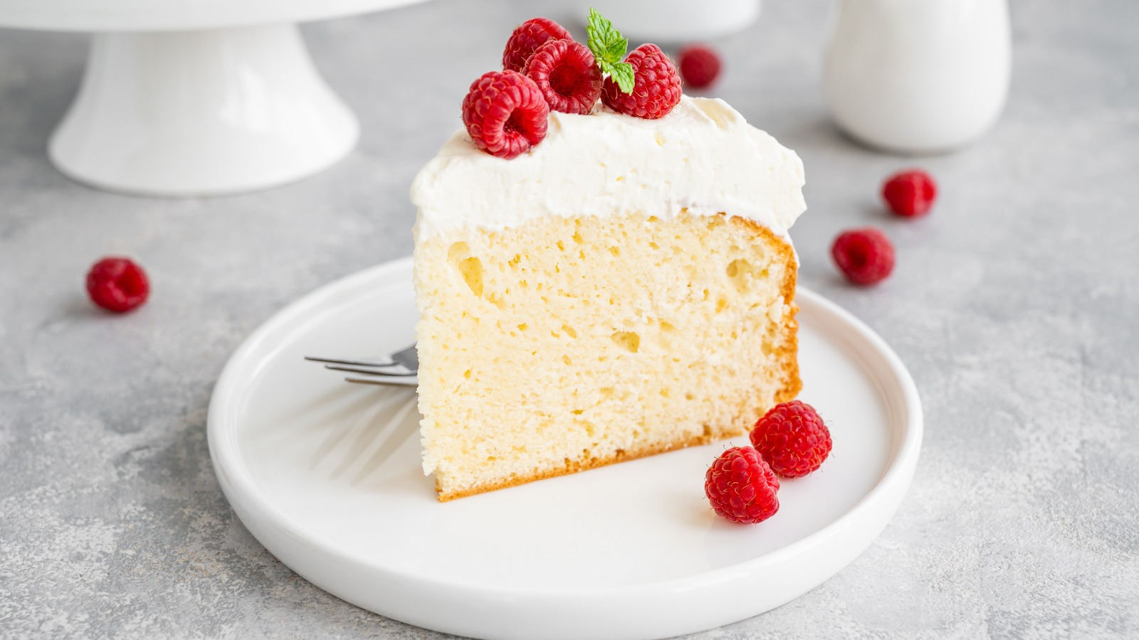 What Makes A Traditional Cream Cake Unique?