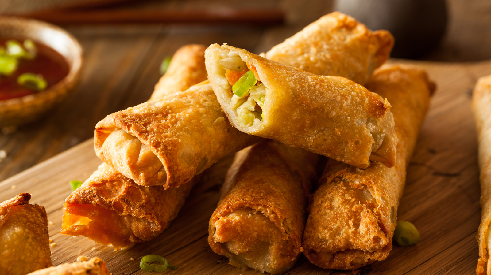 What Makes Egg Rolls Different Than Spring Rolls?
