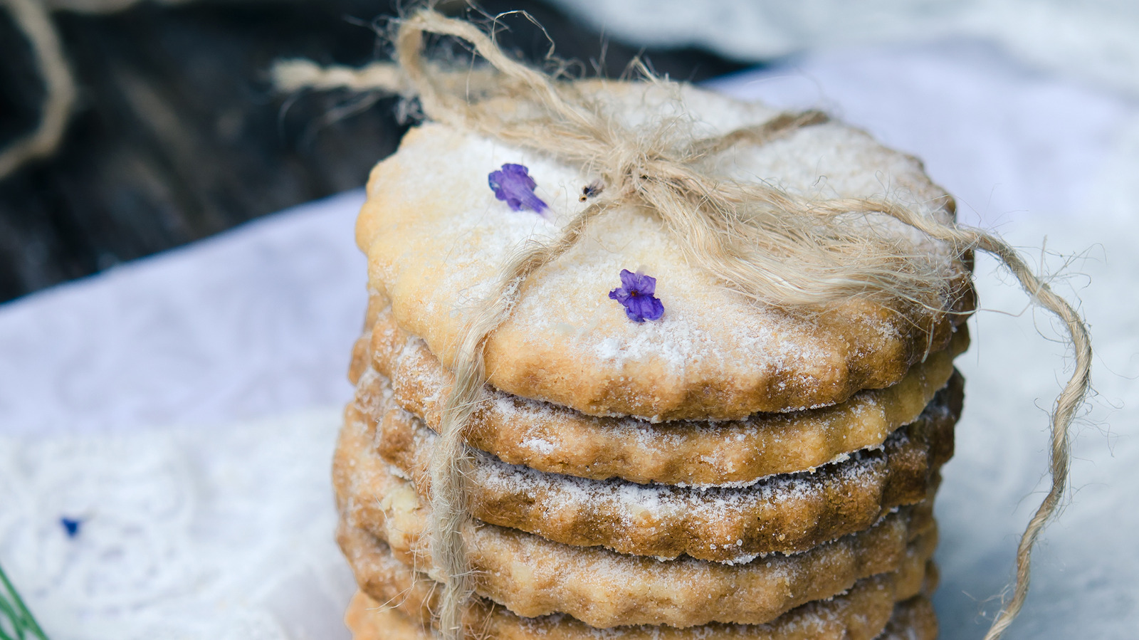 What Makes French Sablés Cookies Unique?