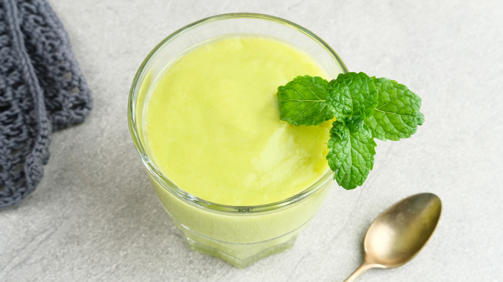 What Makes Indonesia's Avocado Juice Drink Jus Alpukat So Unique