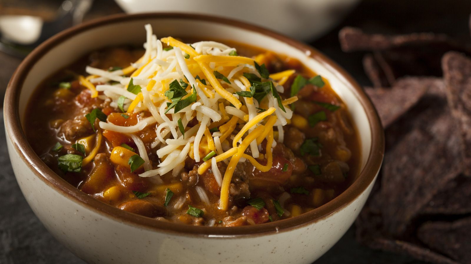 What Is Oklahoma-Style Chili And What Does It Taste Like?