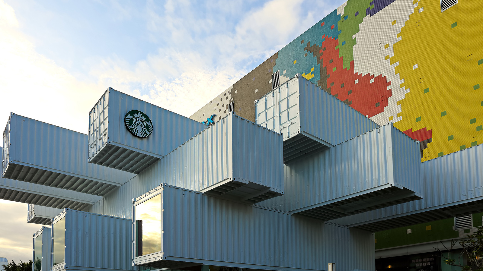What Makes This Starbucks In Taiwan Environmentally Unique