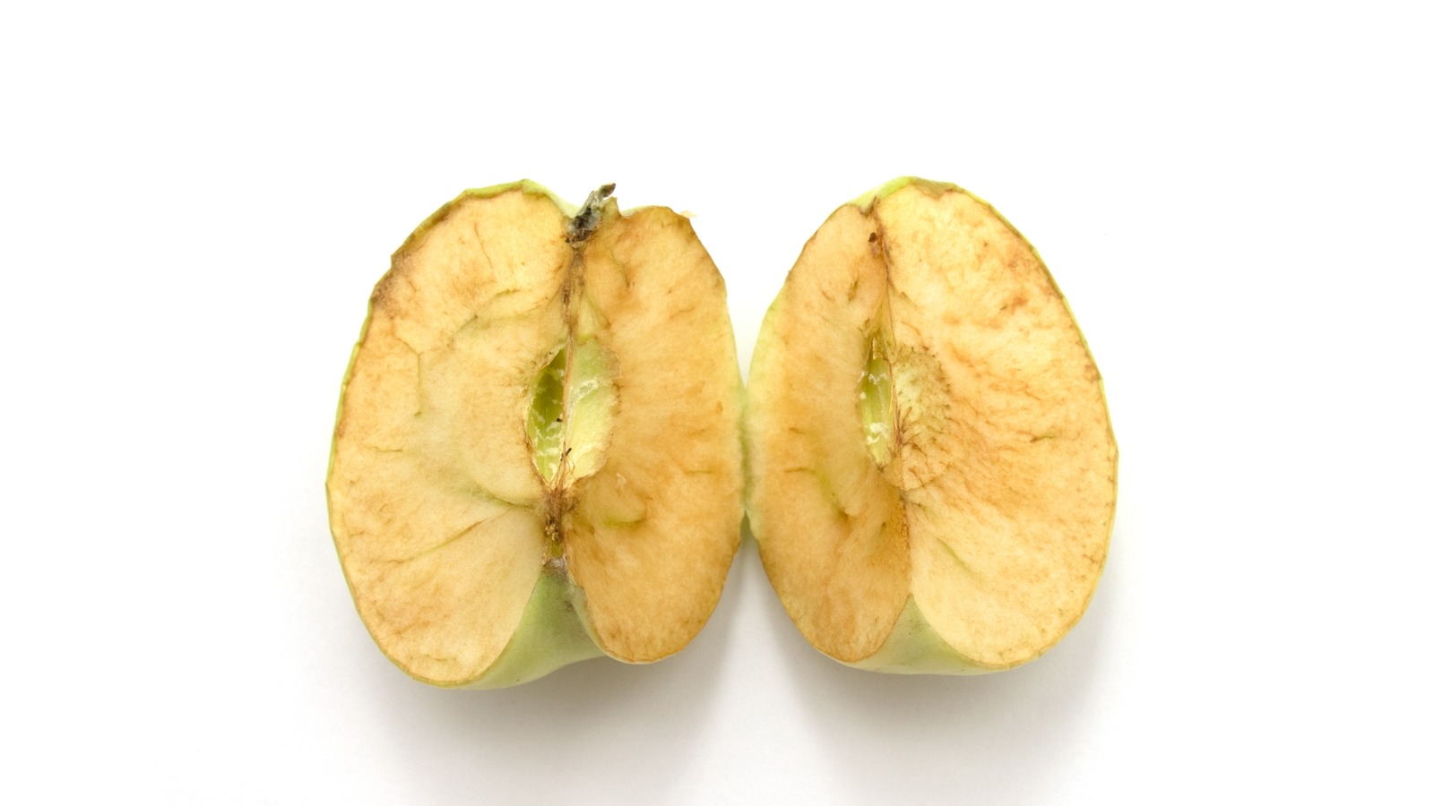 What's Really Happening When Fresh Foods Begin To Turn Brown