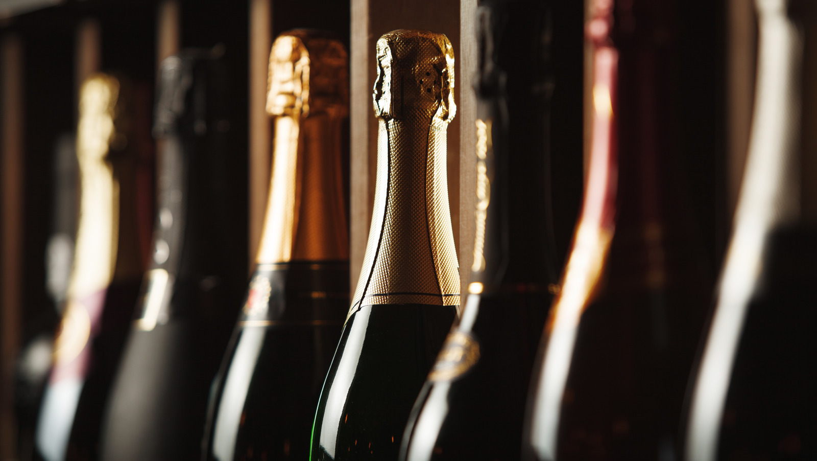 What's The Difference Between Champagne And Prosecco?