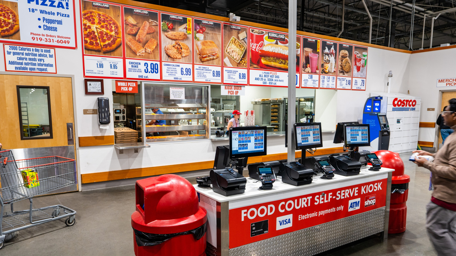 Why Costco's Food Court Roast Beef Sandwich Suddenly Vanished
