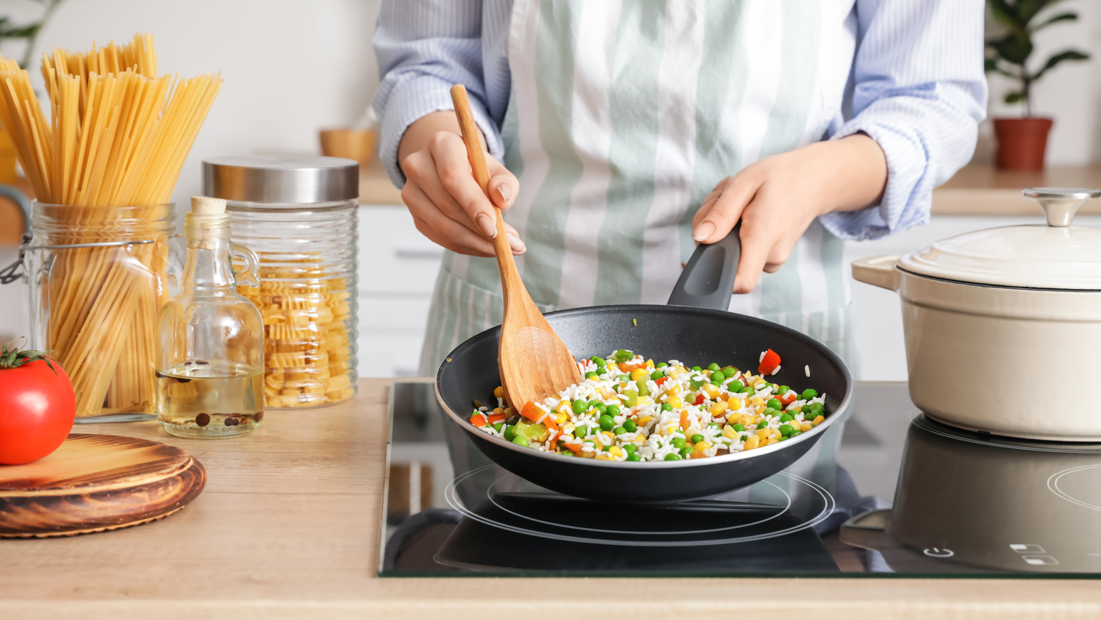 Why It's Best To Make Fried Rice In Smaller Batches