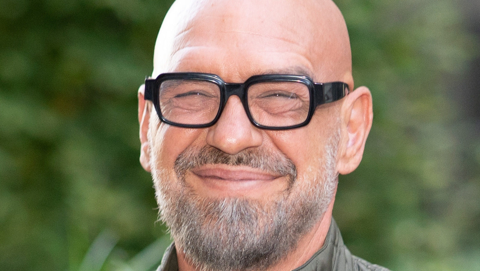 Why Michael Symon Loves To Barbecue In The Fall - Exclusive