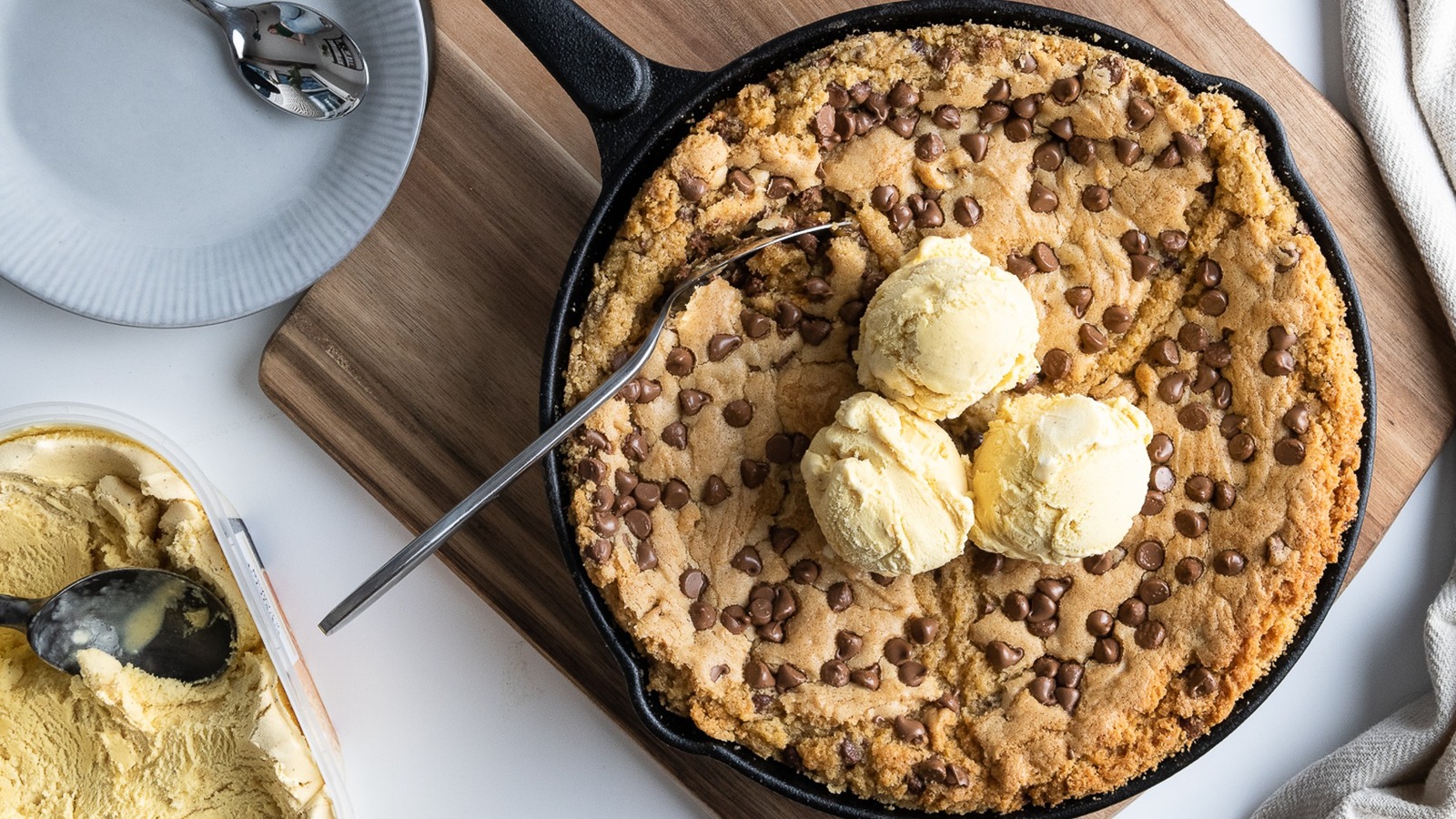 Why Proper Preheating Is Essential For Skillet Cookies